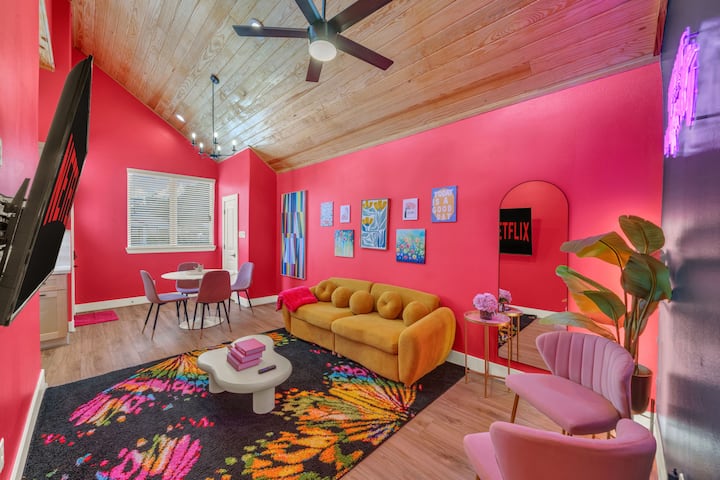 2-home Houston Retreat - Jacuzzi - Near Nrg! - Houston, TX