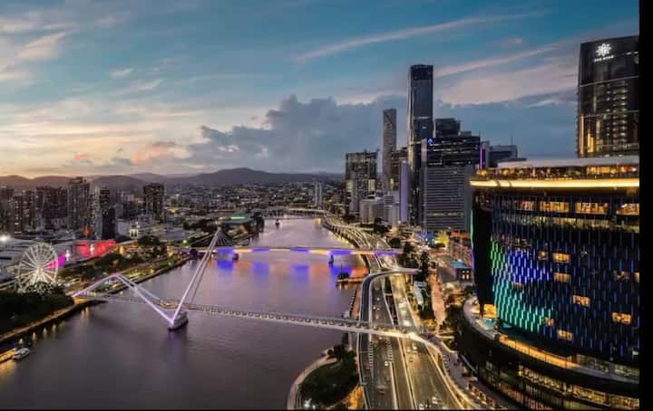 Luxury Waterview 2b2b Apt Wt High Floor In Qw - Brisbane