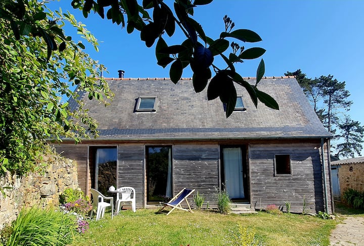Petite Maison Près De La Mer - Plougrescant