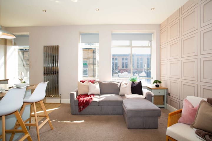 Bright & Stylish Central 2 Bed In Harrogate - Knaresborough