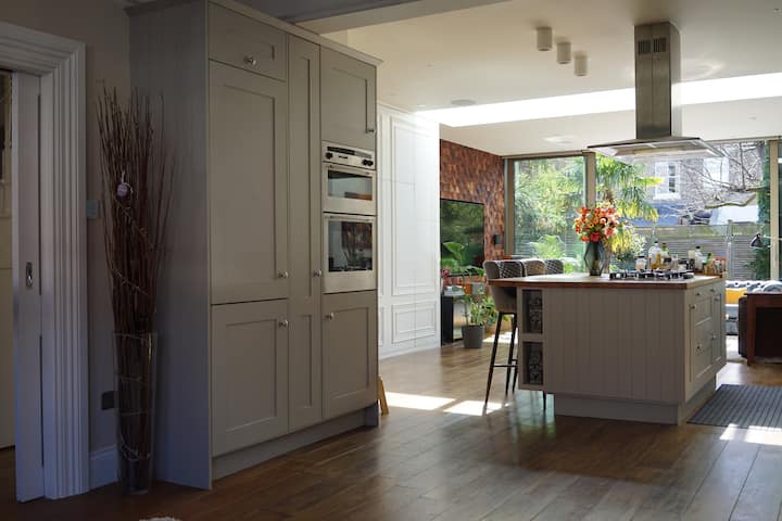 Bright Luxury Home By Tube&park - Londres