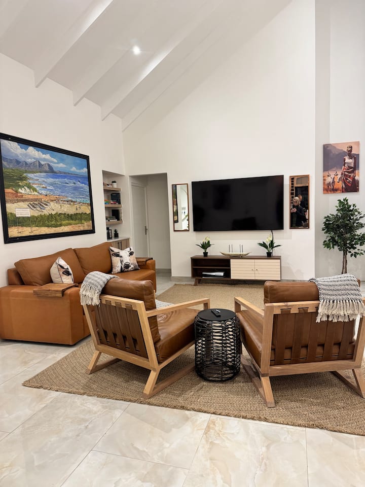 Hermanus Villa - Hermanus