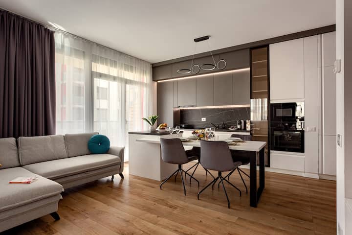 Ari Grand Black&white - 2br With Terrace - Arad