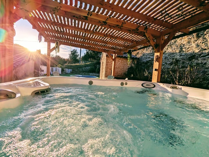 Bungalow Climatisé Avec Piscine - Viviers