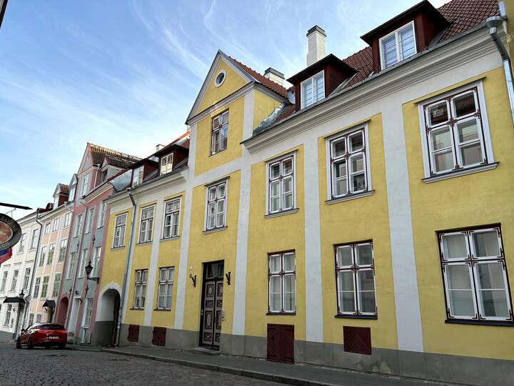 Suur Korter Vanalinnas Toompeal - Tallinn