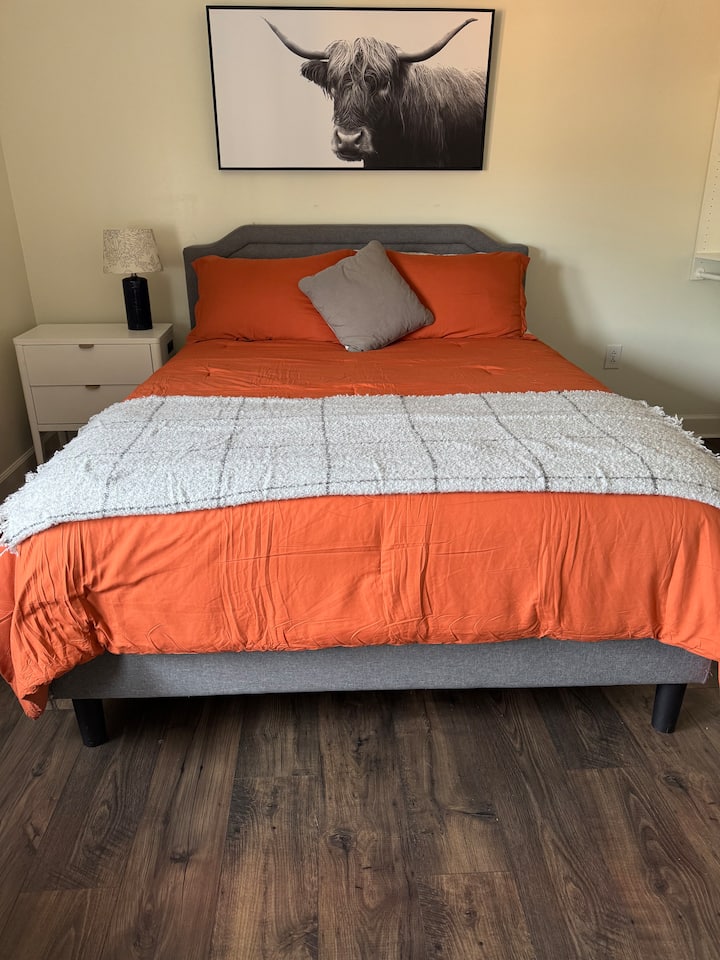 Courthouse Hill Penthouse - Abingdon, VA