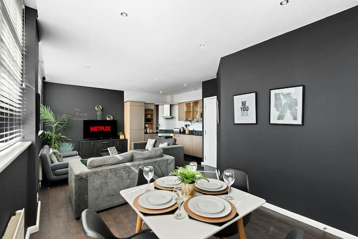 Brighton Botanic | 2br Retreat By The Beach - Brighton