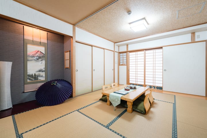 秋旅/瓦町駅徒歩4分/最大7名 /ワンフロア貸切
家族、グループ旅/ 日本宿/エレベーター有/飲食街 - Takamatsu