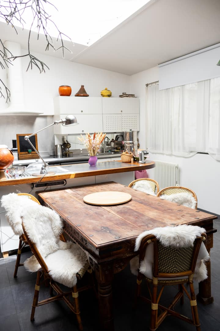 Loft Atypique De 200 M2 En Plein Cœur Du 11ème - Paris