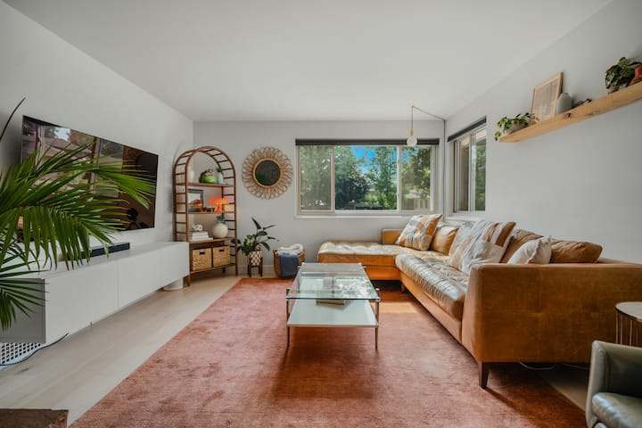 Horizon House (Longmont • Boulder • Lyons • Estes) - Longmont, CO