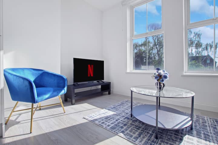Bedford | Large | 1-bed Apartment | Privateparking - Bedford, Royaume-Uni