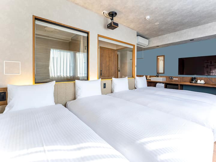 Lacer Okinawa Naha Miebashi 【Quadruple Room】1-4ppl - Naha