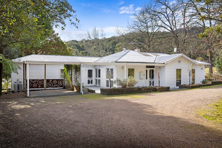 Trail Valley House, Yarra Valley - Currawong Rd