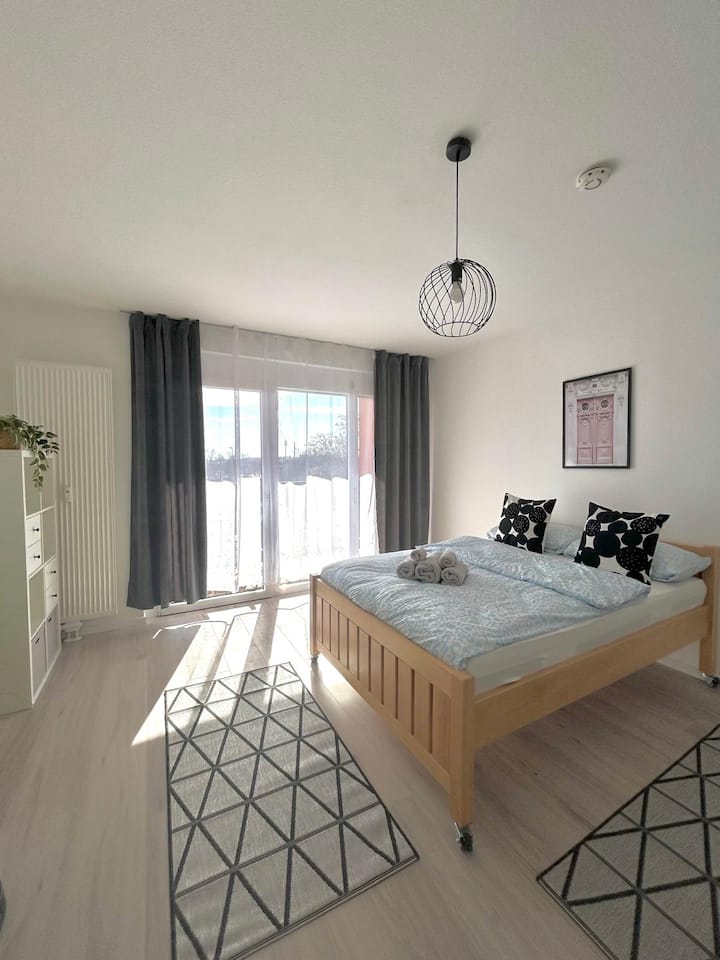 City Apartment: Balcony, Parking & Washing Machine - Mannheim