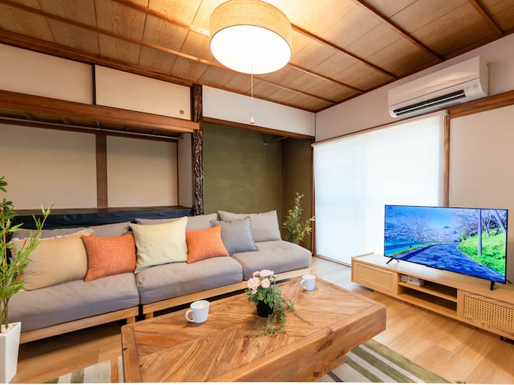 【Newop】琴電屋島駅徒歩10分/スーパー徒歩6分/最大10人/ファミリー/和モダン/無料駐車場 - Japan