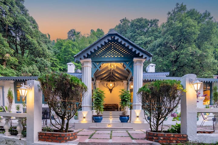 Ayarpatta | 7br Emily Chalet W/caretaker & Bbq - Nainital