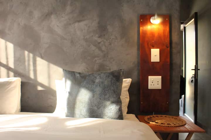 Livingwaters Self-catering Room 7 - Ermelo
