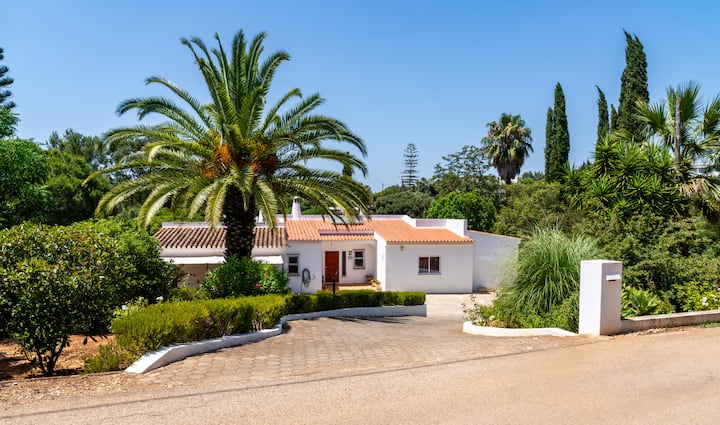 Traditional Portuguese Villa - Portimão
