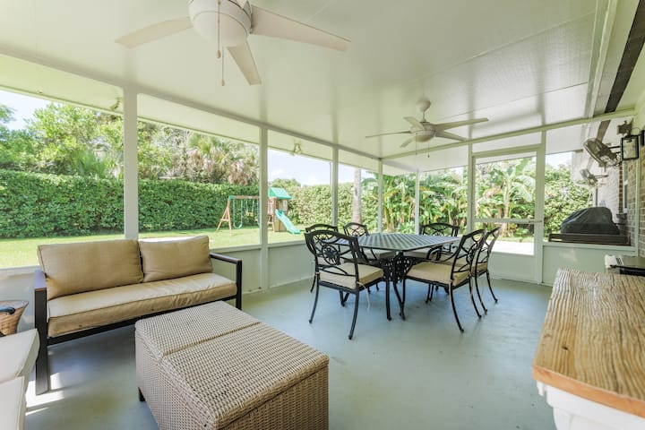 Be A Nomad | Welcome To Your Neptune Beach Retreat - Neptune Beach, FL