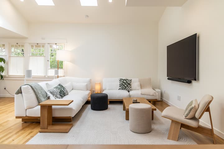 Vibehaus - The Venice Wellness Home - Santa Monica, CA