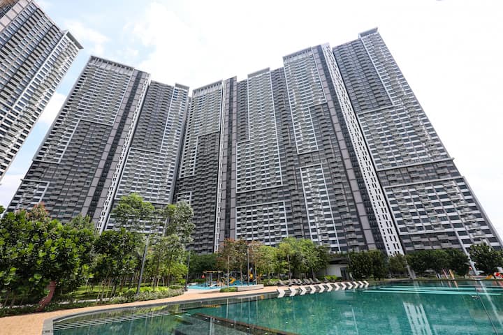 Stylish 4br M Vertica Walk To Mrt & Velocity Mall - Kuala Lumpur