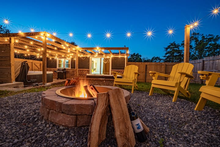 New20%discount#thesunhaus#hottub#firepit#arcade# - Hilltop, WV