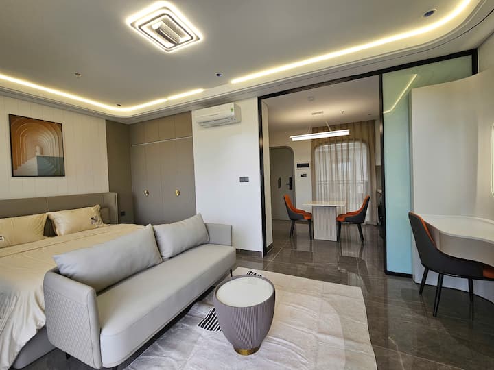 Salatourane - 1br -Free Pool Sauna Gym Bbq Rooftop - Da Nang