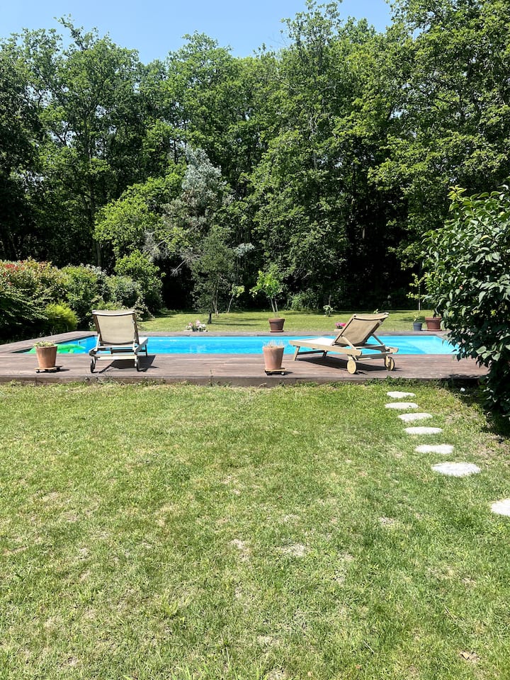 Charming Wine Country Retreat - France