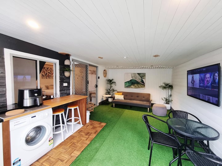 Japandi Inspired. Outdoor Entertaining + Bbq - Newcastle