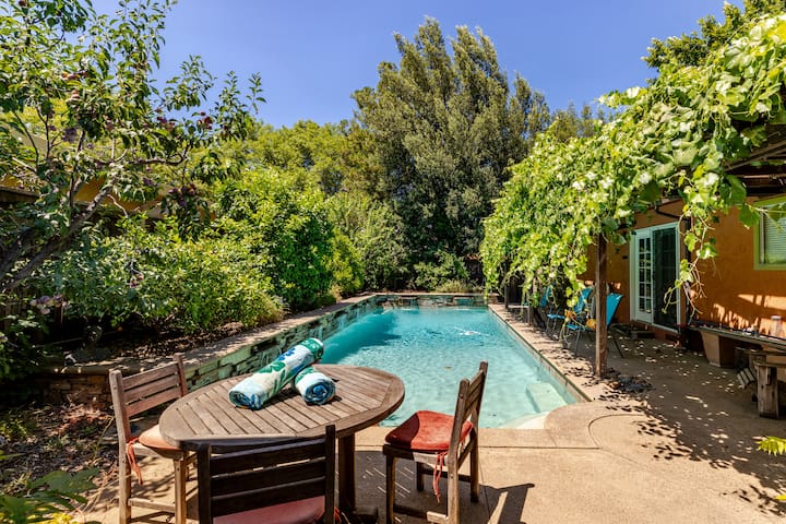 Central Location | Home W/pool 5 Min Uc Davis & Dt - Davis, CA