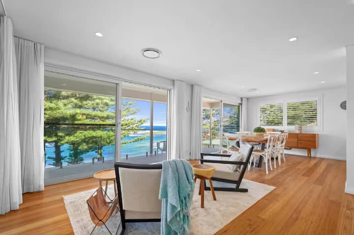 Toowoon Bay Beach House - The Entrance