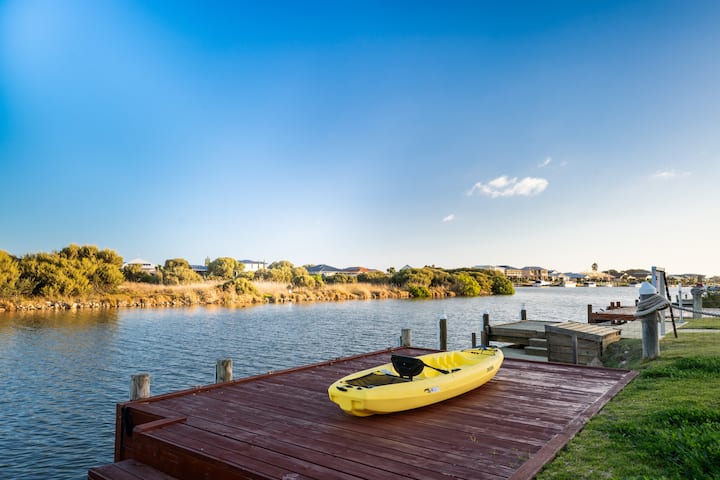 Waterfront Island Private Jetty Entire Home 3b2b1c - Hindmarsh Island