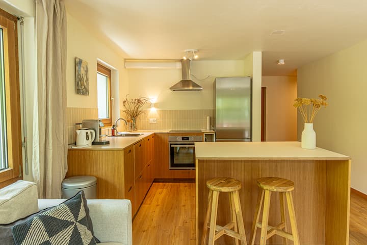 New Modern & Spacious Alpine Escape - Saas-Fee