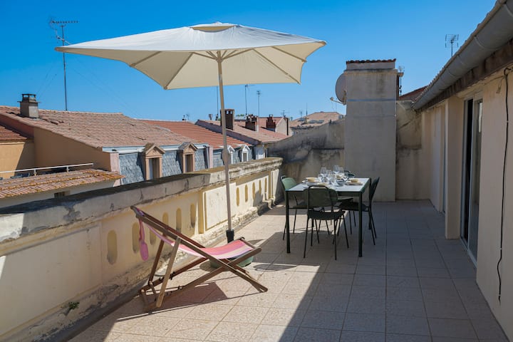 Vue Sur Les Toits De Béziers - Béziers