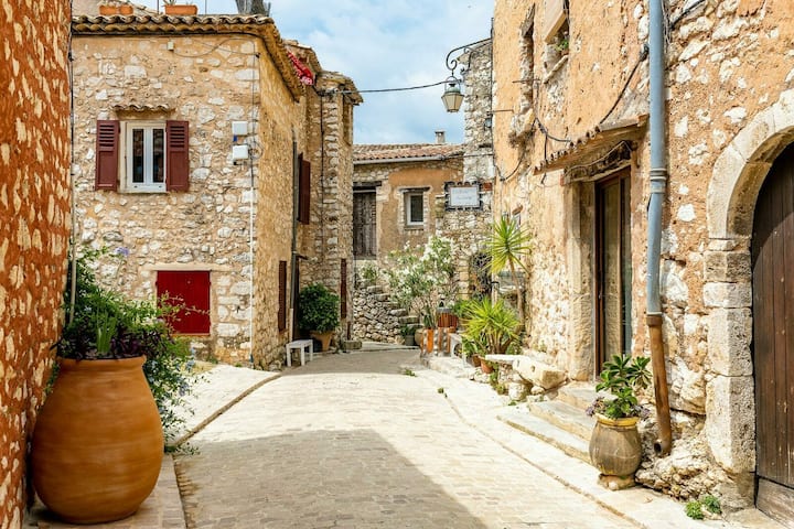 Le Nid Secret De Vence - Vence