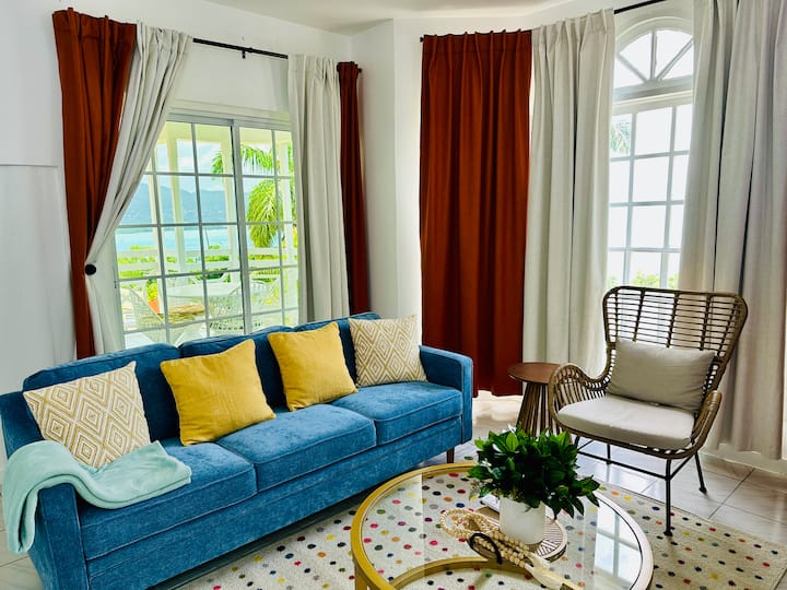 Falcons Coralreef-gated-security-airport Transport - Montego Bay