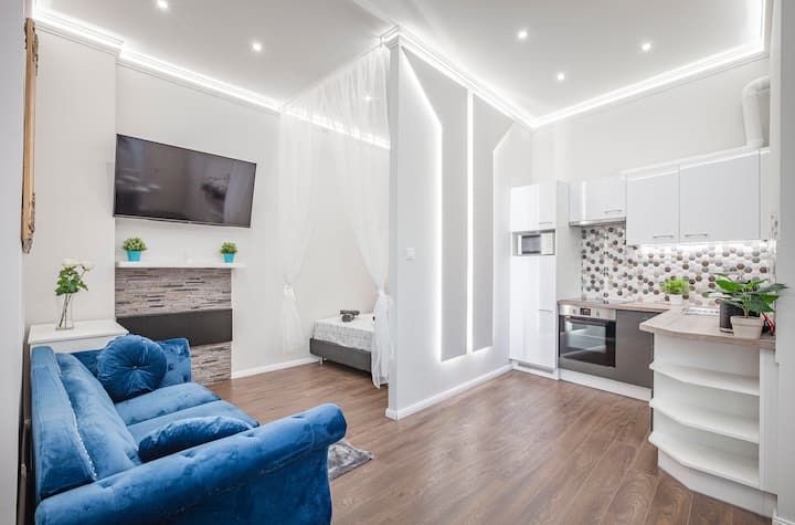 Quiet Downtown Haven— 2br | A/c | Free Parking - Budapest