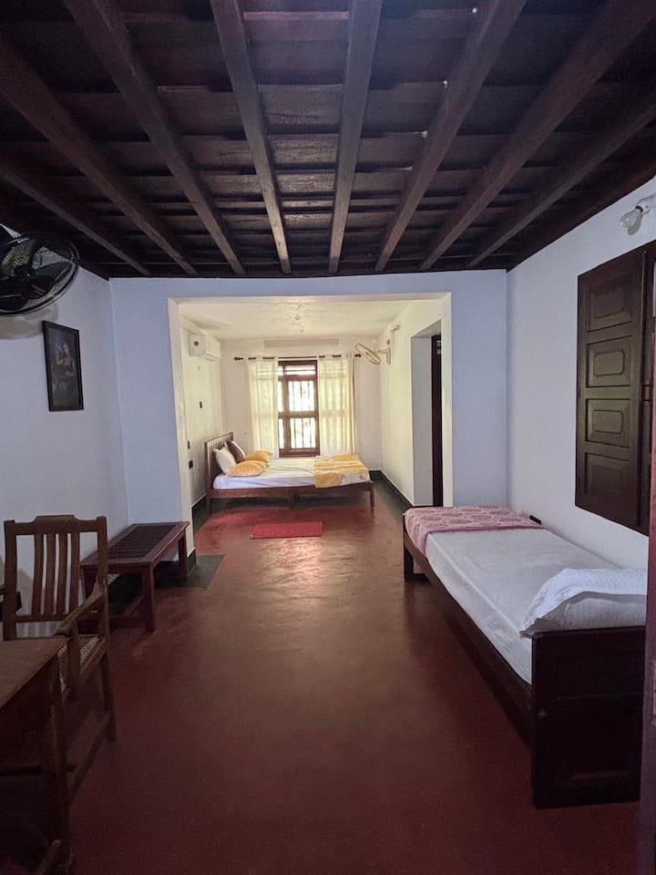 Vilayara Heritage - Premium Room - Kozhikode