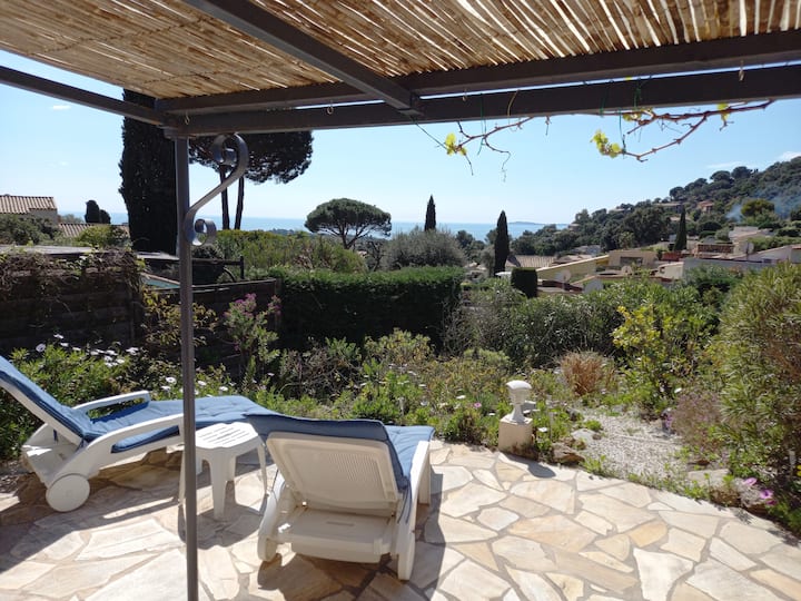Le Mazet De La Croix
Vue Mer, Piscine, Tennis - La Croix-Valmer