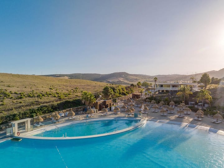 Free Lagoon-pools-gym-jacuzzi At Costa Del Sol - Casares