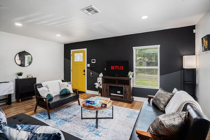 Mini Arcade | Fully Stocked Kitchen | The Pearl - San Antonio, TX