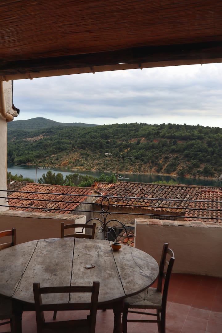 Lake View And Sheltered Terrace - Aiguines