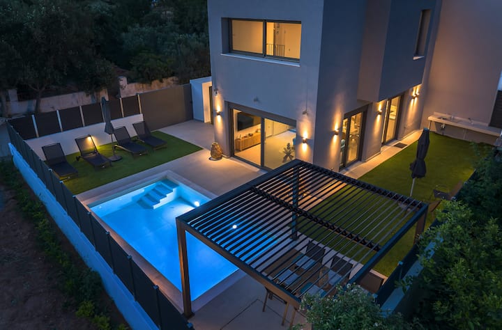 ΕLaria Villa - Yunanistan