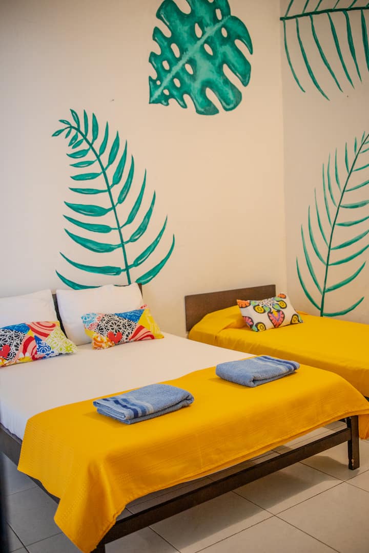 The Manatee Room In Villa Lulu - Honda