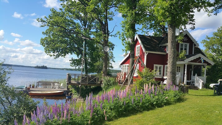 Traumhaftes Haus Direkt Am See Inkl. Sauna / Boot - Herrljunga