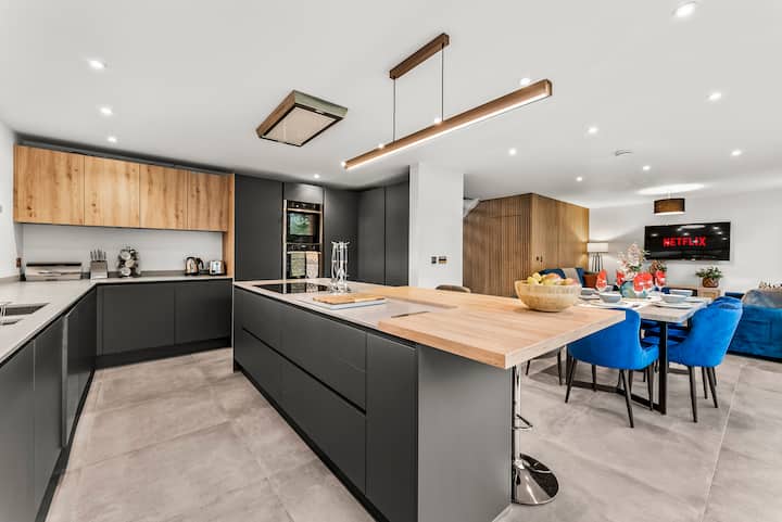 Elegant Retreat In Cheltenham - Garden - Parking - Cheltenham