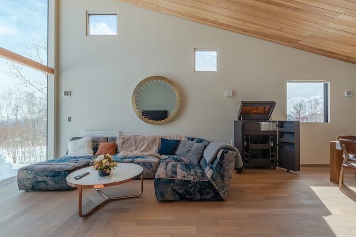 Niseko Village 3br | Walk To Slopes 15% Early Bird - Niseko