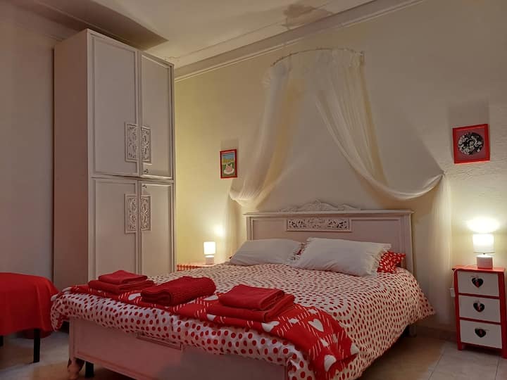 B&b Nel Giardino Di Alice "Asso Di Cuori" - Gavorrano