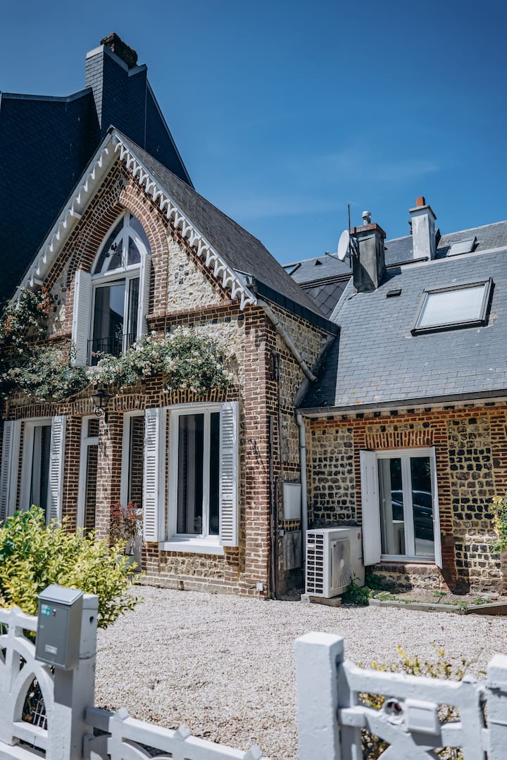 Villa D'horus, Places De Parking Privée - Étretat