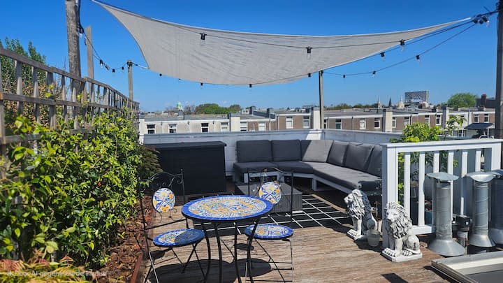 One-of-a-kind 3-storey - Amsterdam